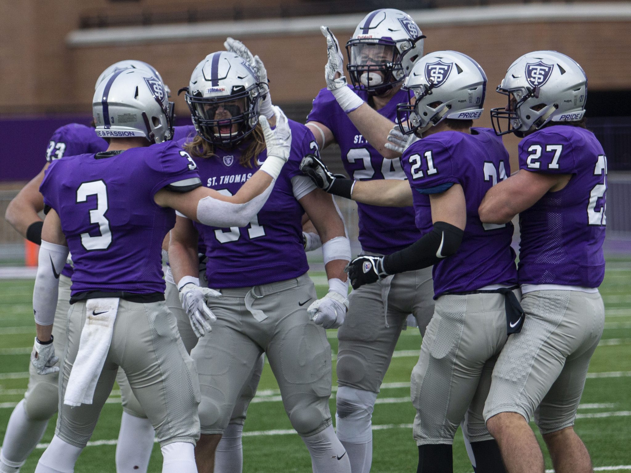 St. Thomas football announces 26 new players on its first NCAA Division ...