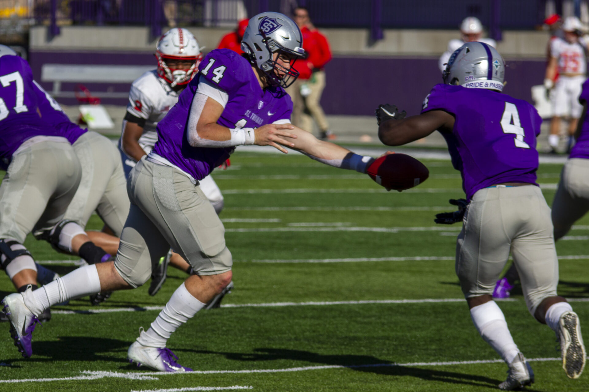 St. Thomas football crushed 44-13 by Southern Utah in season opener ...