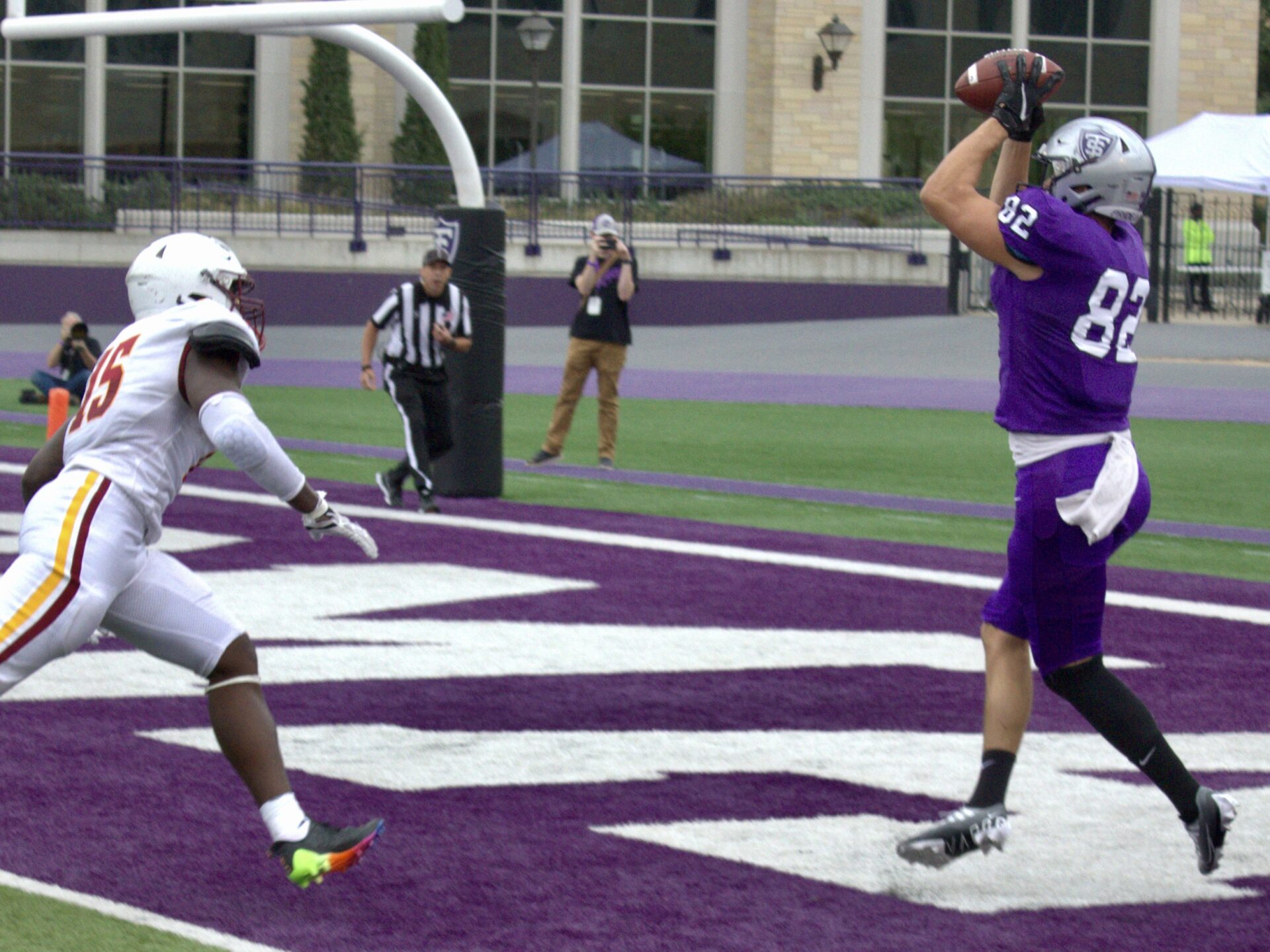 St. Thomas football trounces Lincoln 43-6, extends home win streak to ...