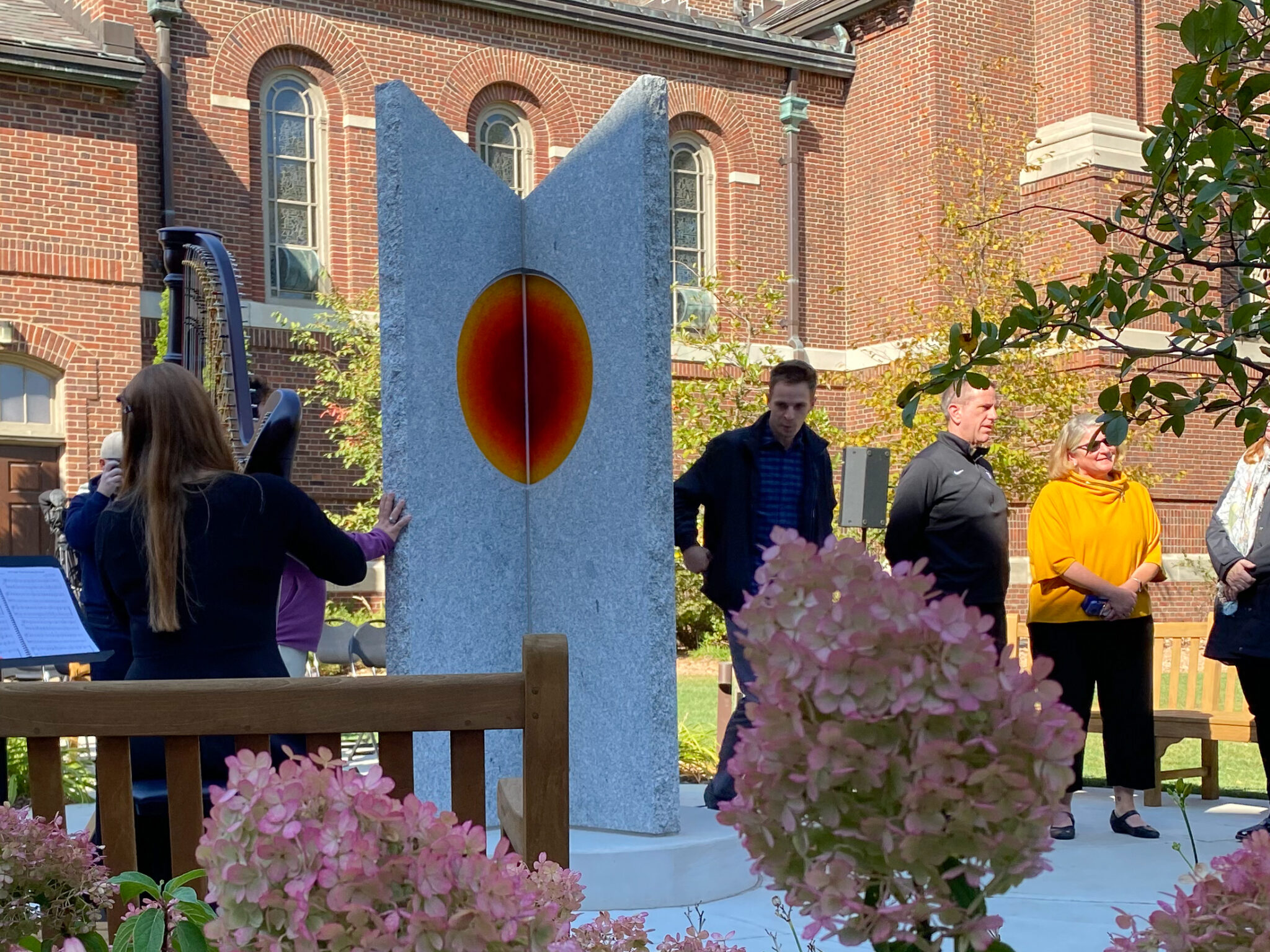 Student Memorial Sculpture dedicated to loss of students – TommieMedia