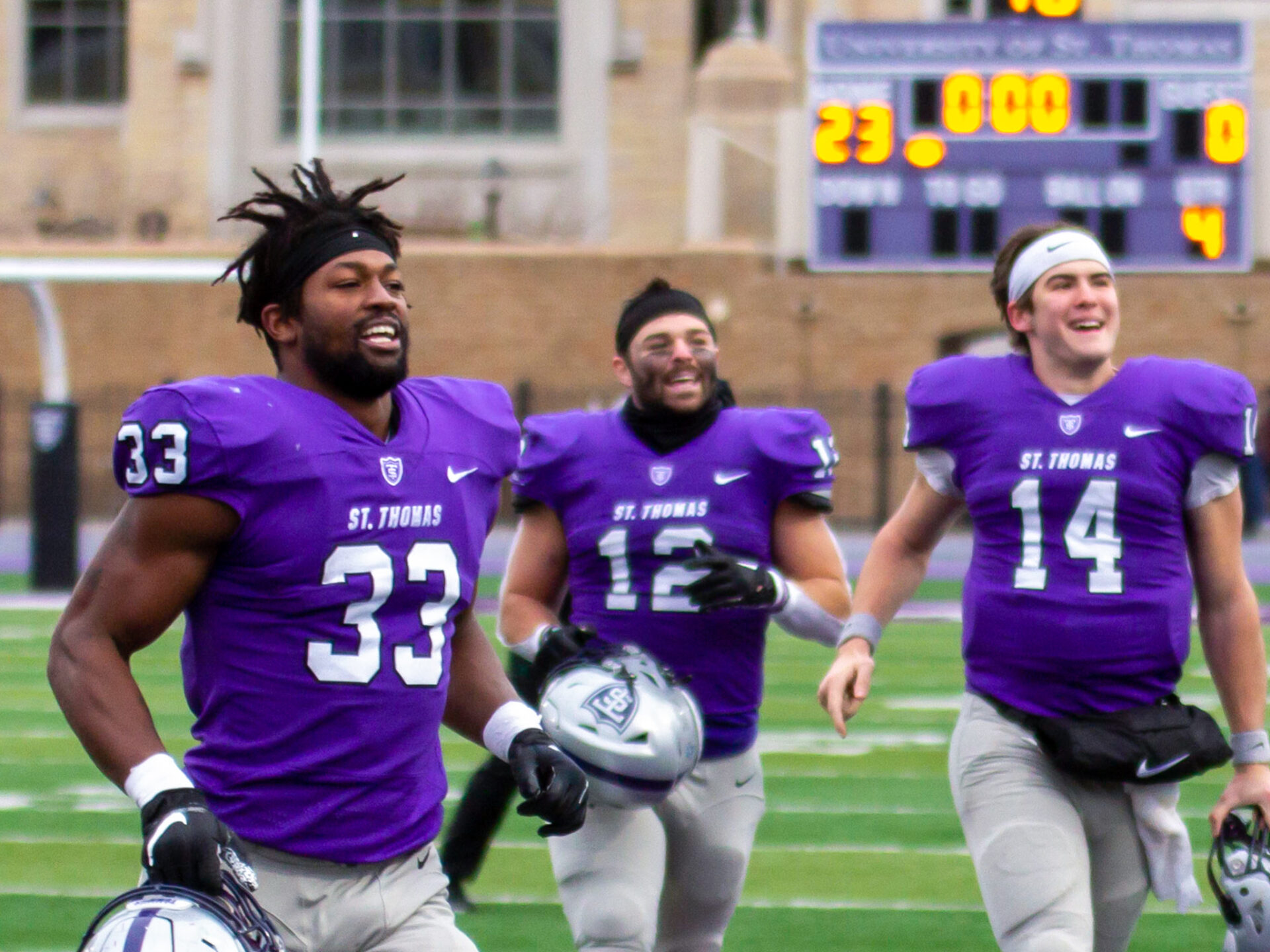 St. Thomas football shuts out Stetson 23-0, one win away from outright ...